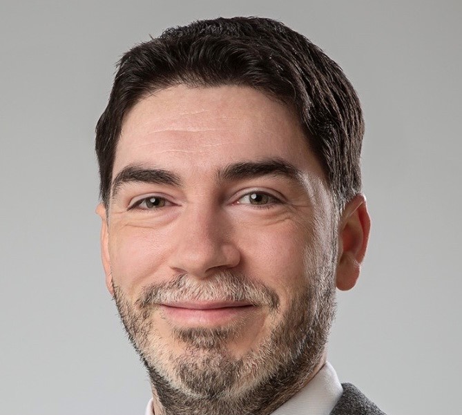 Alexander Meeus | Loyola University Chicago